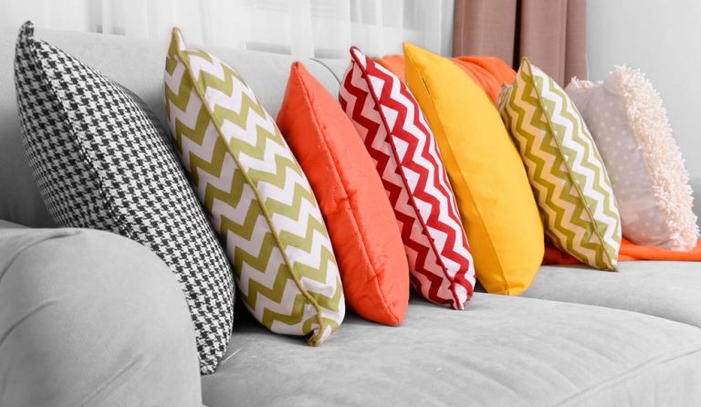 How to Dispose of Old Pillows - 9 Ways of Recycle